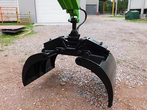 Atlas Lightning Loader® Heavy-Duty Grapple Truck | - Petersen Industries