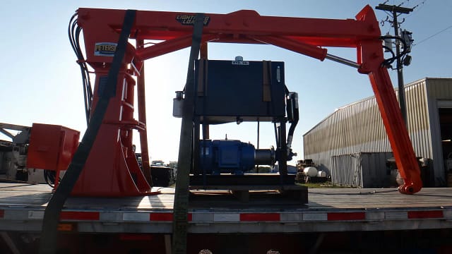 SL3 Stationary Mount Grapple Loader - Petersen Industries